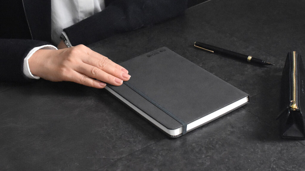 日本製でしっかりした造りのハードカバーノート「GRAVINO（グラヴィーノ）」 - sutero choice